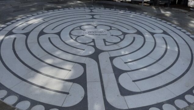 “Walk as One at 1” – World Labyrinth Day Walk | Center for Courage ...